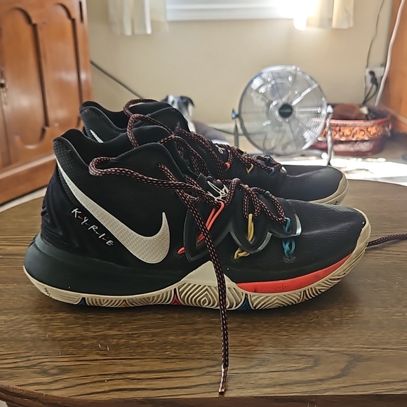 Nike | Shoes | Used Nike Kyrie Friends Basketball Shoes | Poshmark